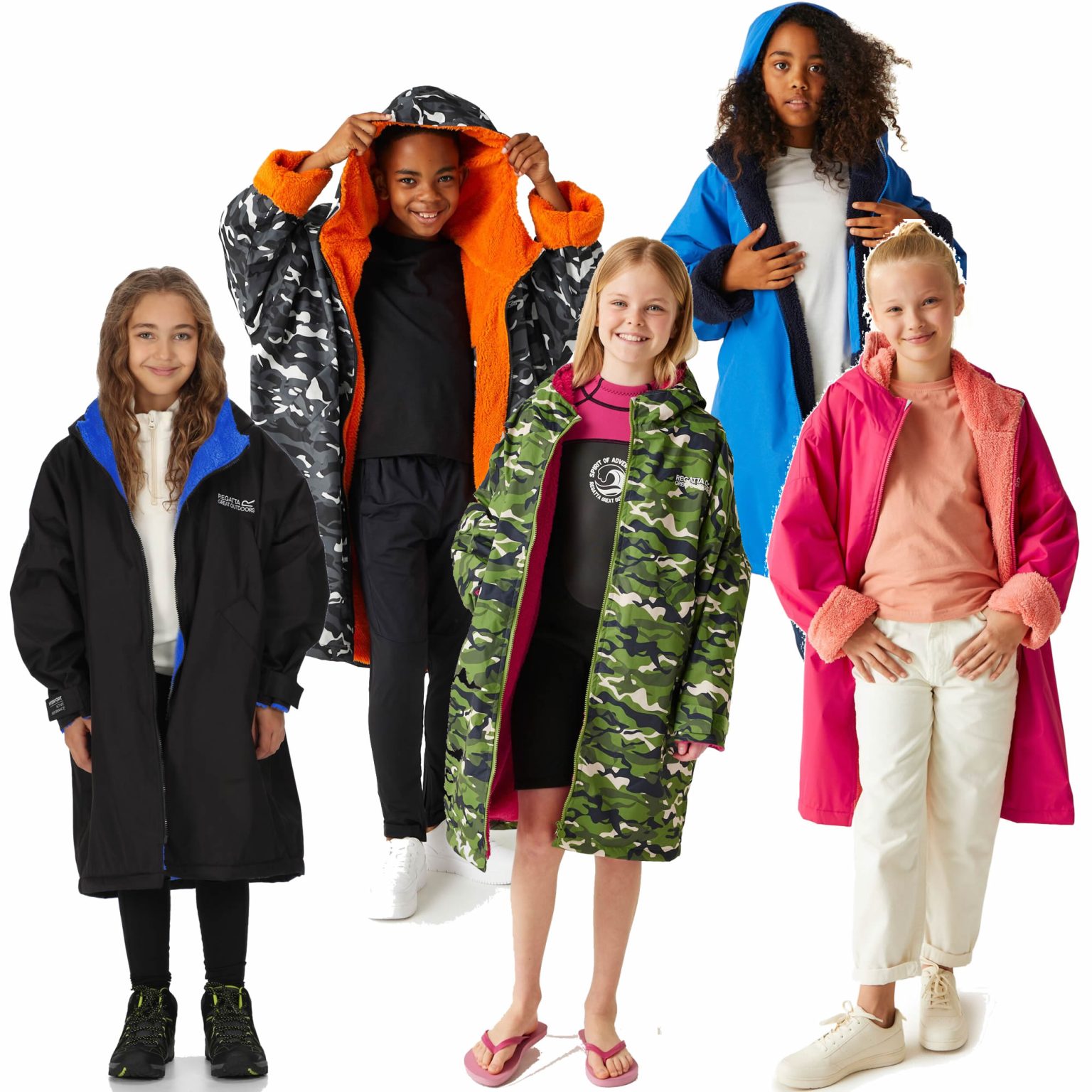 Regatta Kids Waterproof Changing Robe - Run Charlie