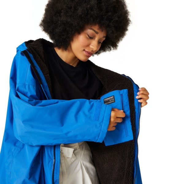 Regatta Adult Waterproof Changing Robe - Run Charlie