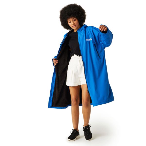 Regatta Adult Waterproof Changing Robe - Run Charlie